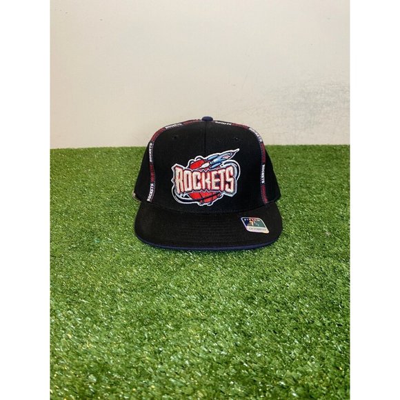 Reebok | Accessories | Retro Y2k Reebok Houston Rockets Logo Fitted Hat ...